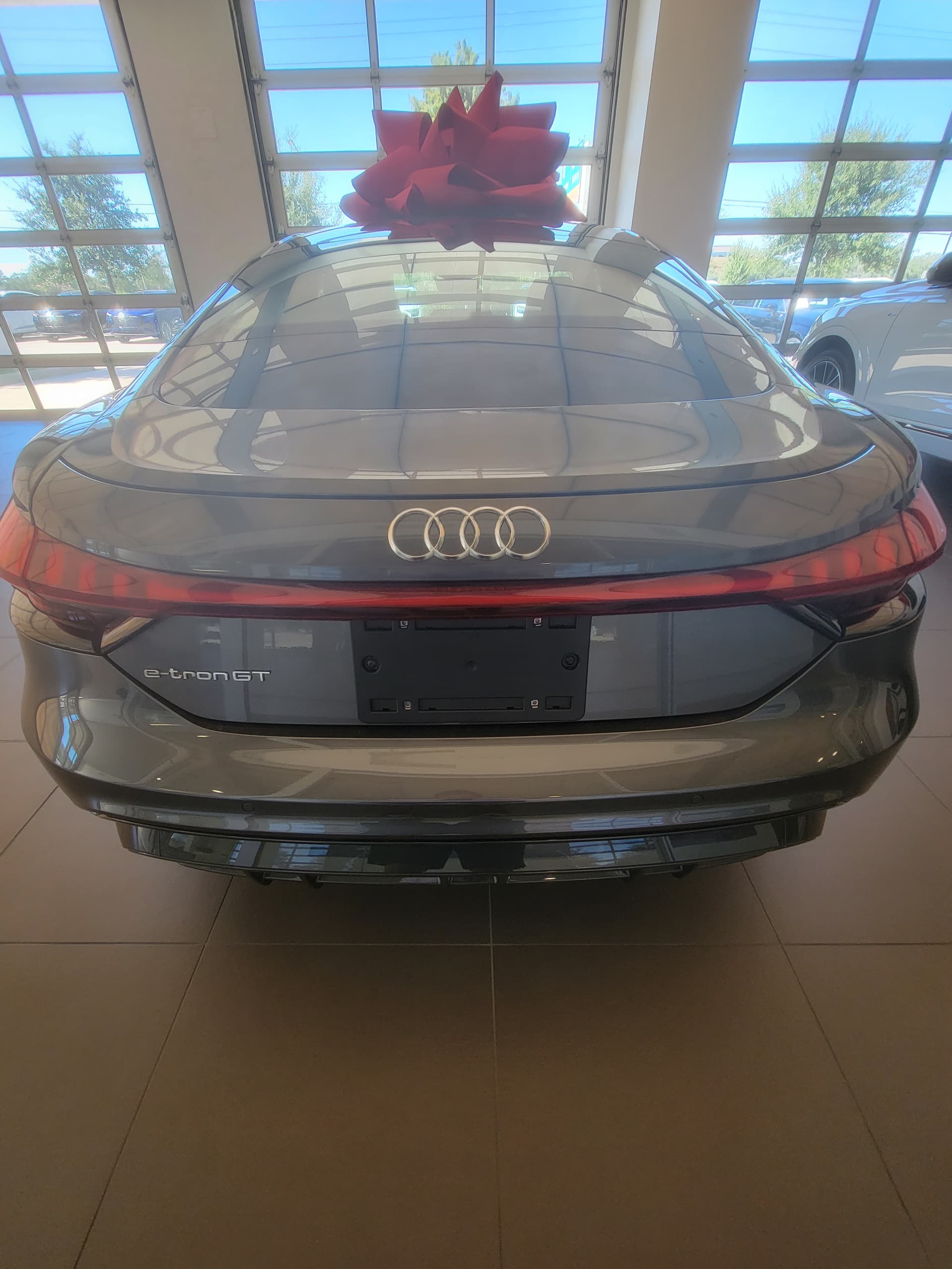 SIGNED: 2023 Audi Etron GT - $850/M + First Month - Share Deals & Tips ...